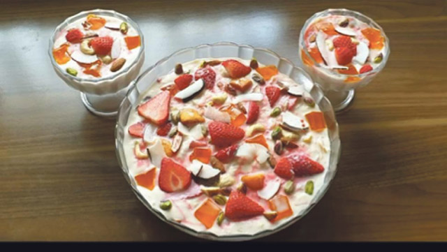 لب شیریں - الفَضل انٹرنیشنل